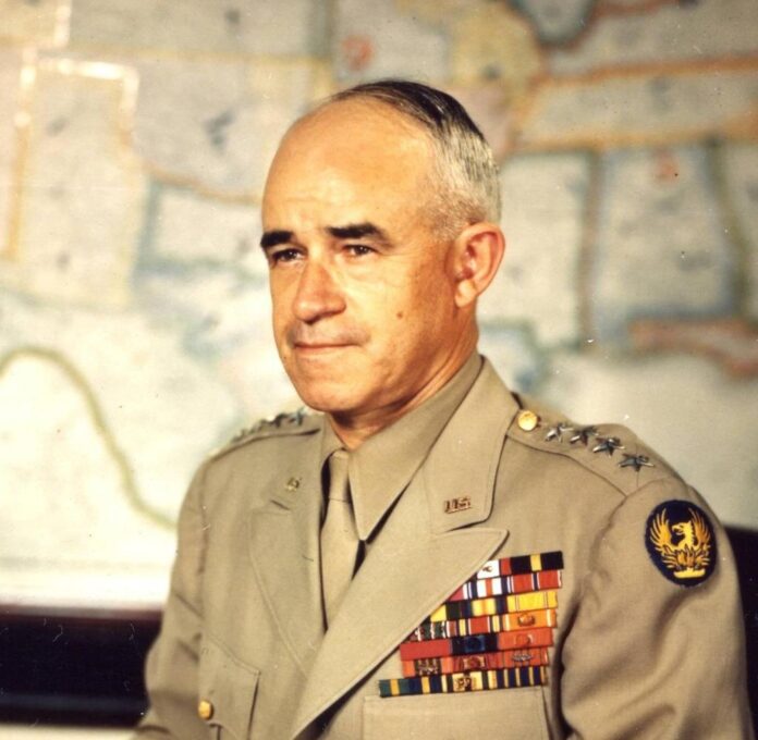 Real Life Mr. X in Oliver Stone’s JFK Participated in Pioneering Covert ...