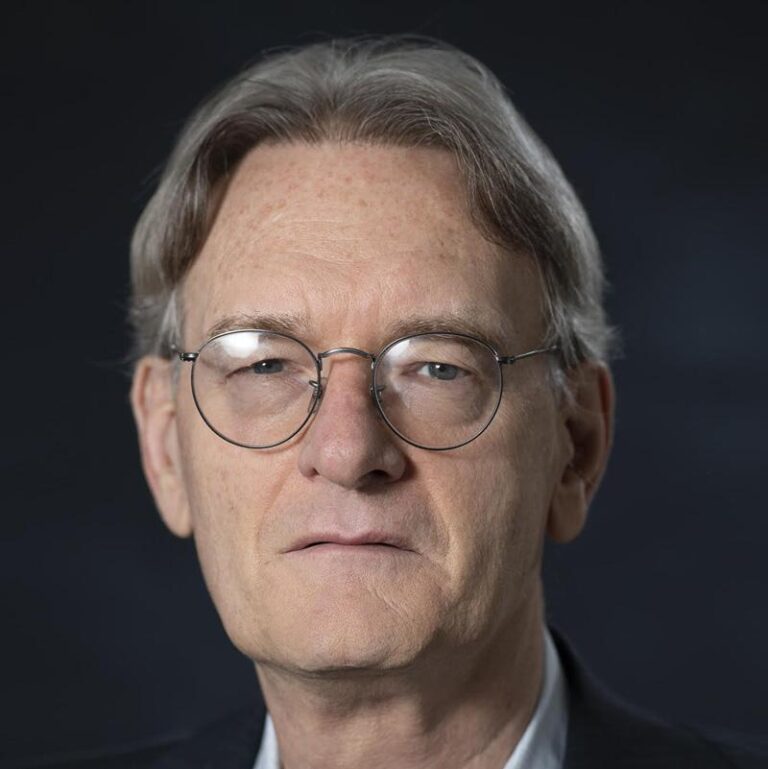 Journalist Who Exposed CIA Sex Trafficking Networks Heads New Non ...